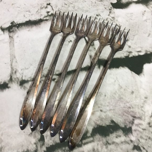 Dining | Oneida Community Silver Plate 6 Cocktail Seafood Forks | Poshmark